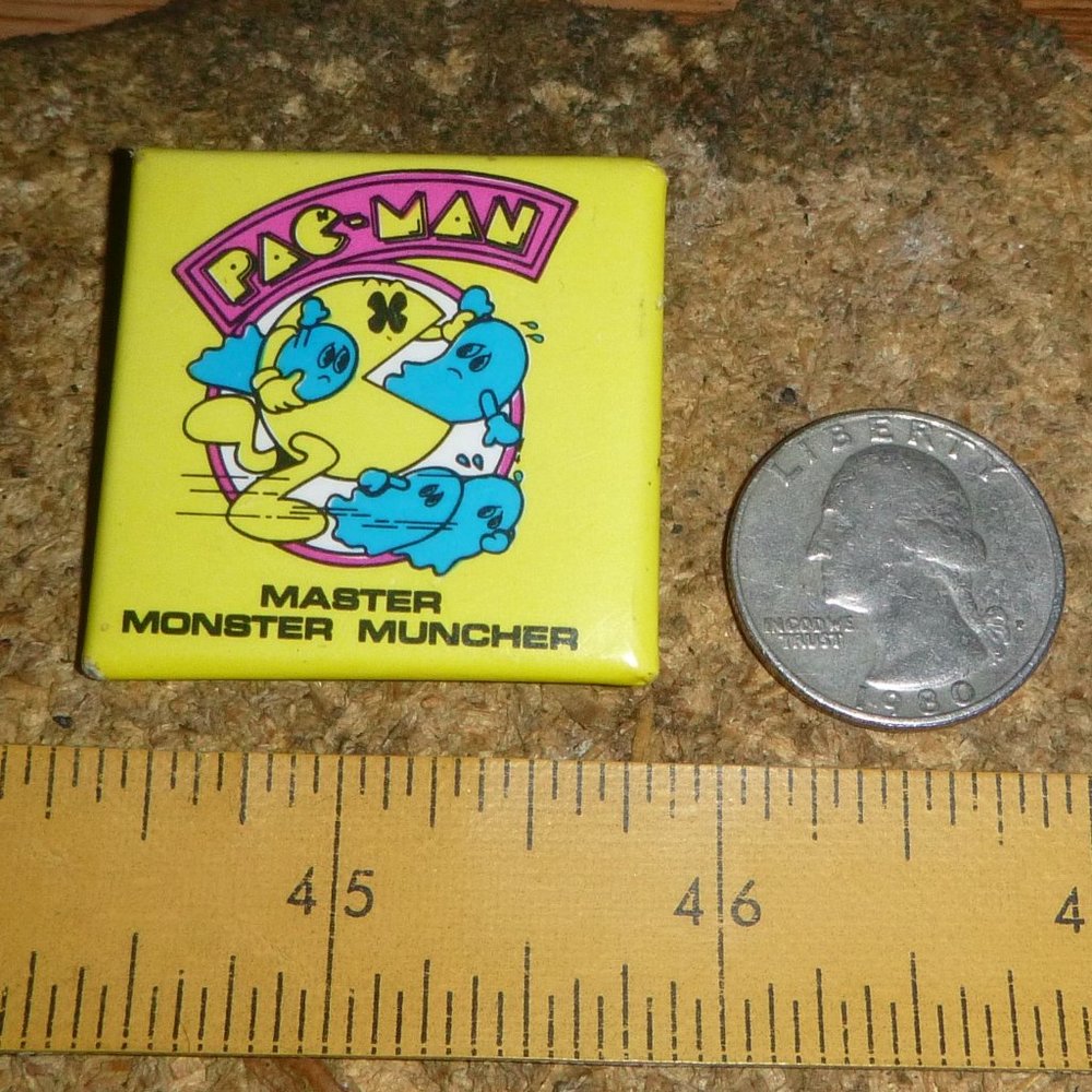 Vintage Pac-Man Square Pin Brooch 1980s 1981 Master M… - Gem